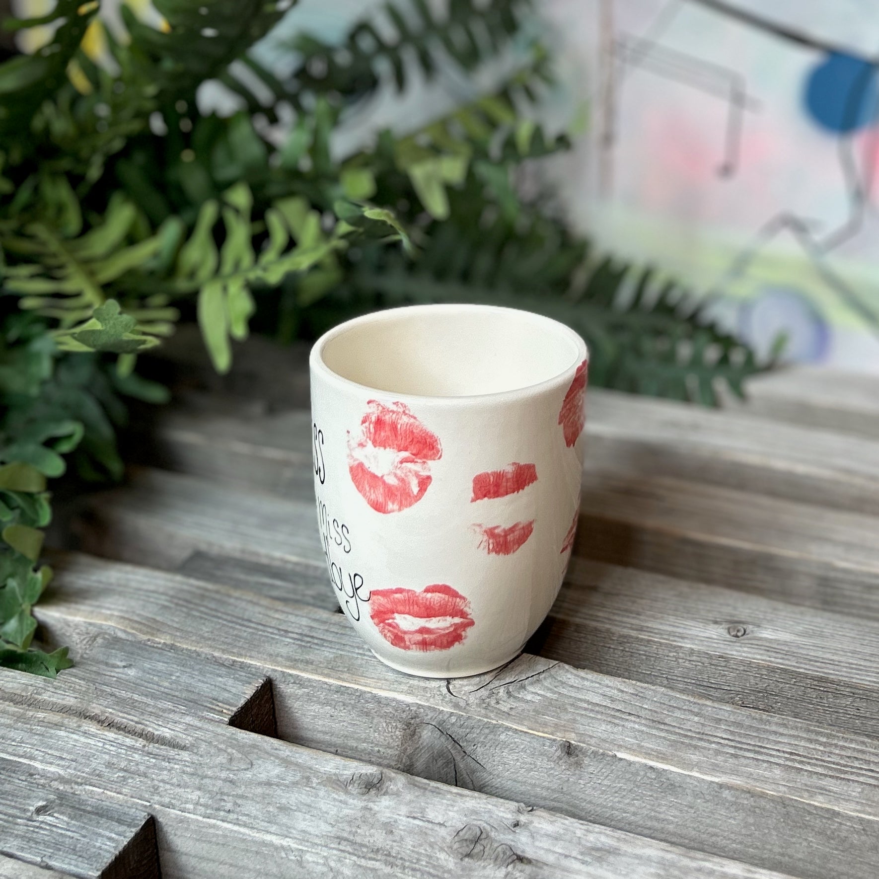 Kiss the miss goodbye optegning – Art by Me