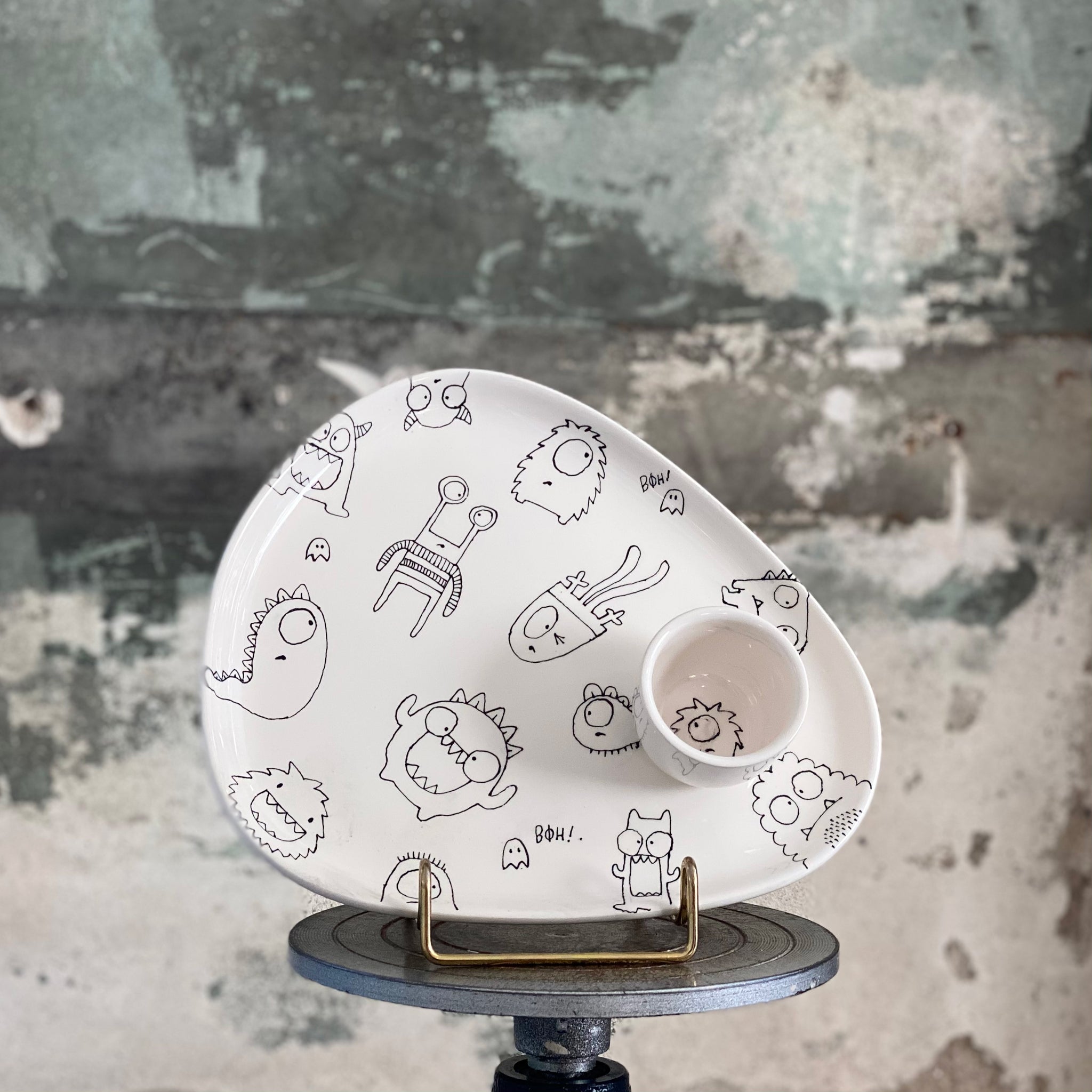 Morgenmadstallerken med monstre - Toby & Friends x Art by Me👻